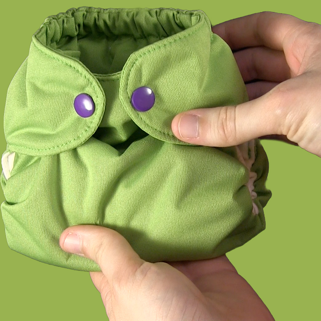 Smart Bottoms Born Smart Newborn Diaper Review – Dirty Diaper Laundry